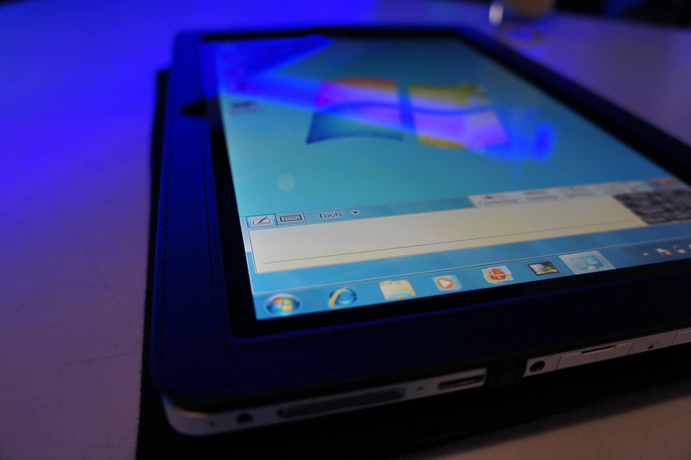 Asus Eee Slate EP121 review: first look