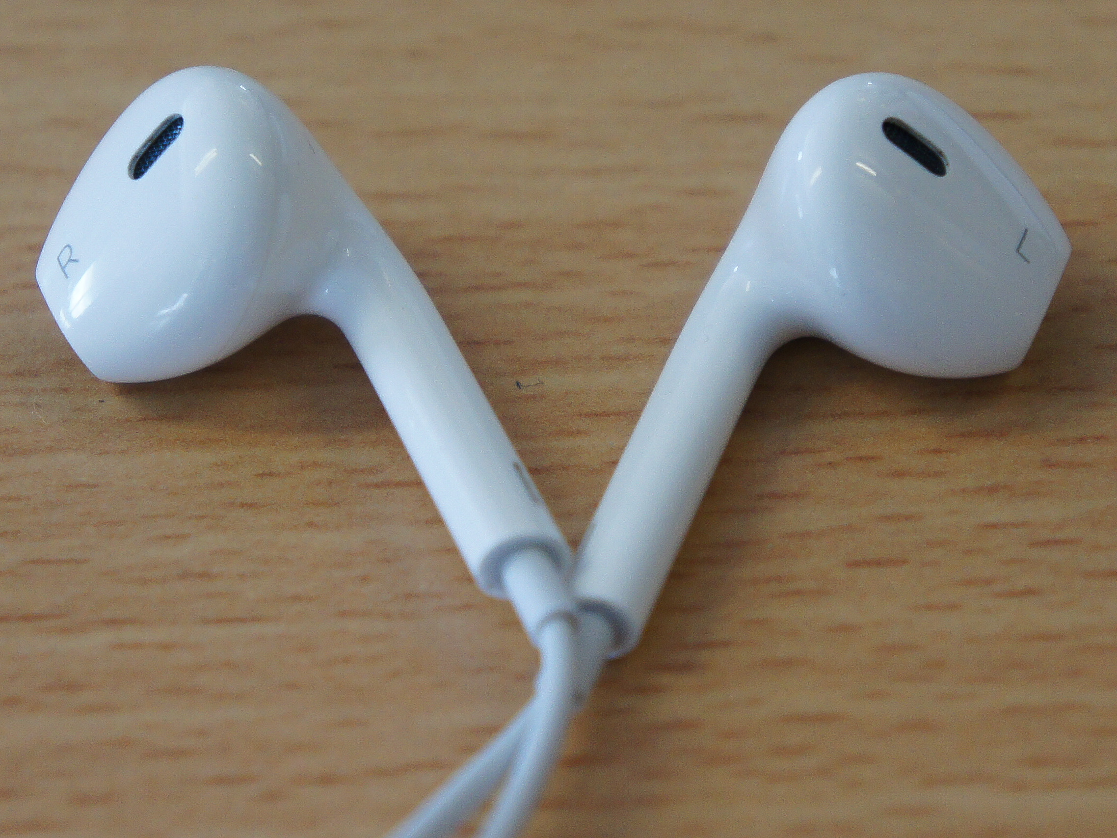 Apple EarPods review
