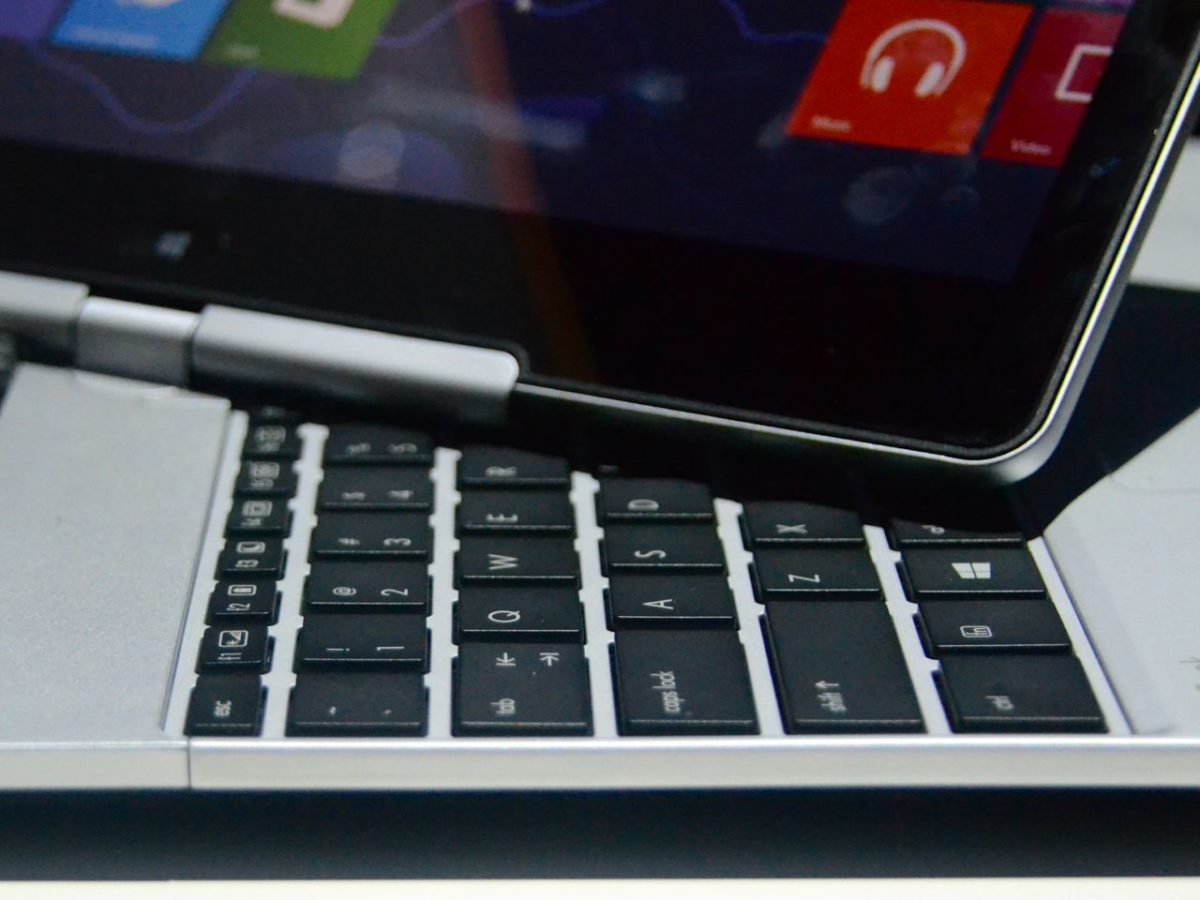 HP EliteBook Revolve review: first look