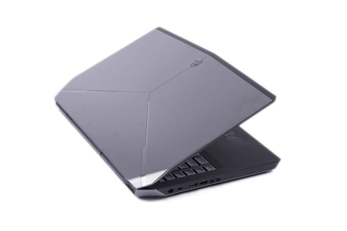 Dell Alienware 17 R2 review