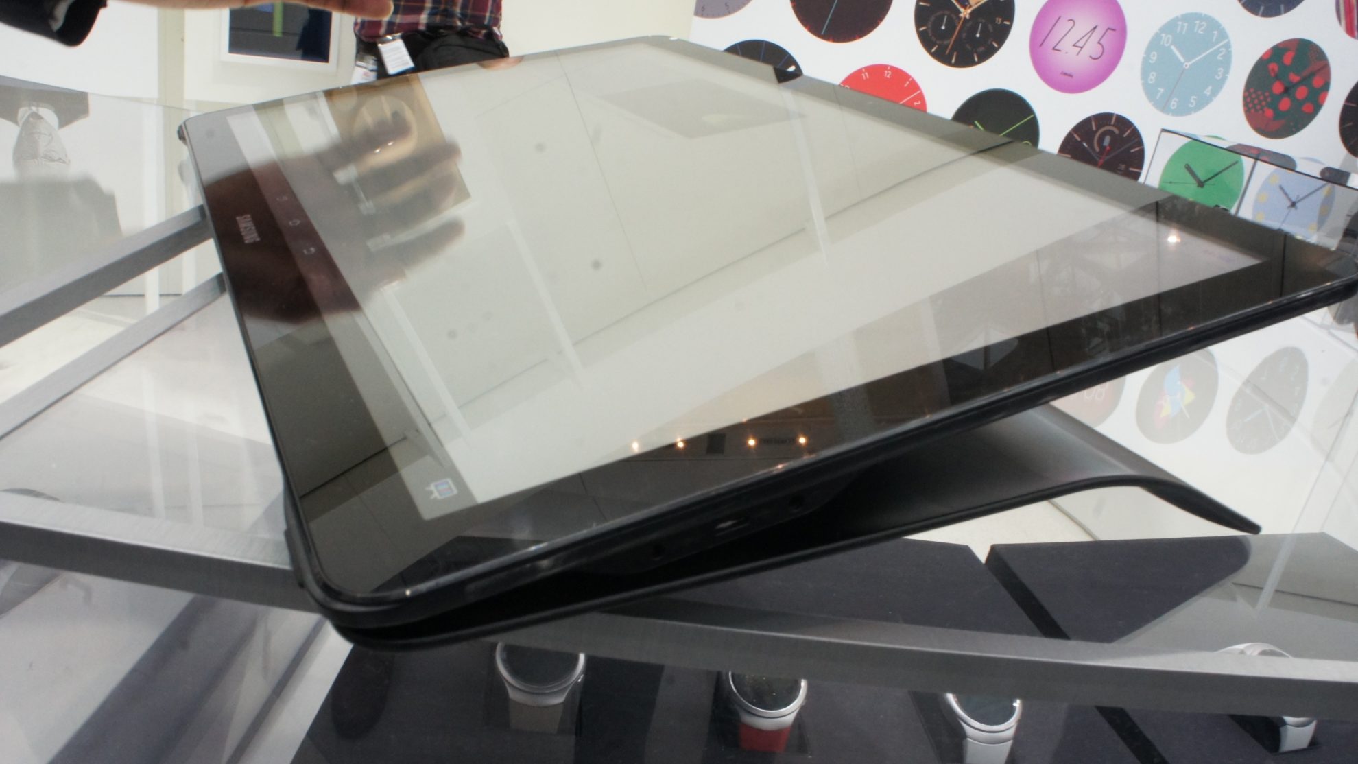 Samsung Galaxy View review (hands-on): The tablet that thinks it's a TV