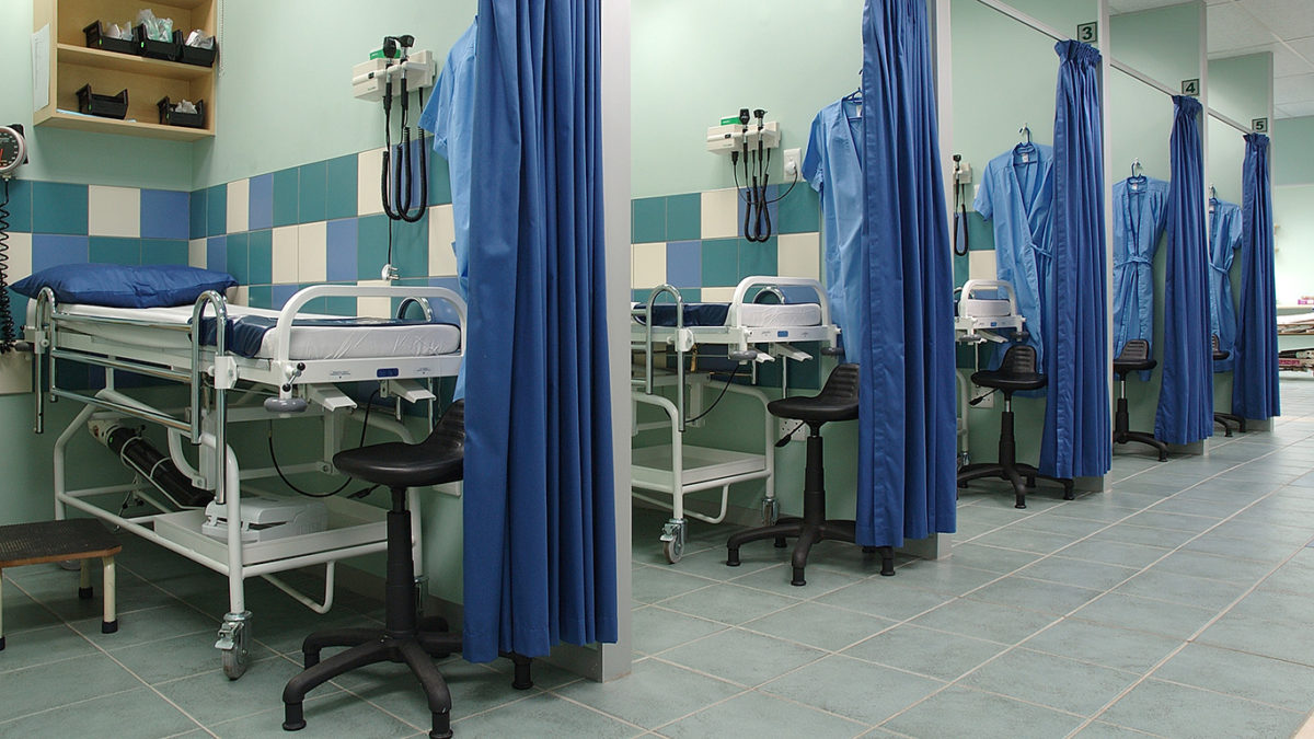 Hospitals and national grid “will be hacked in 2016”