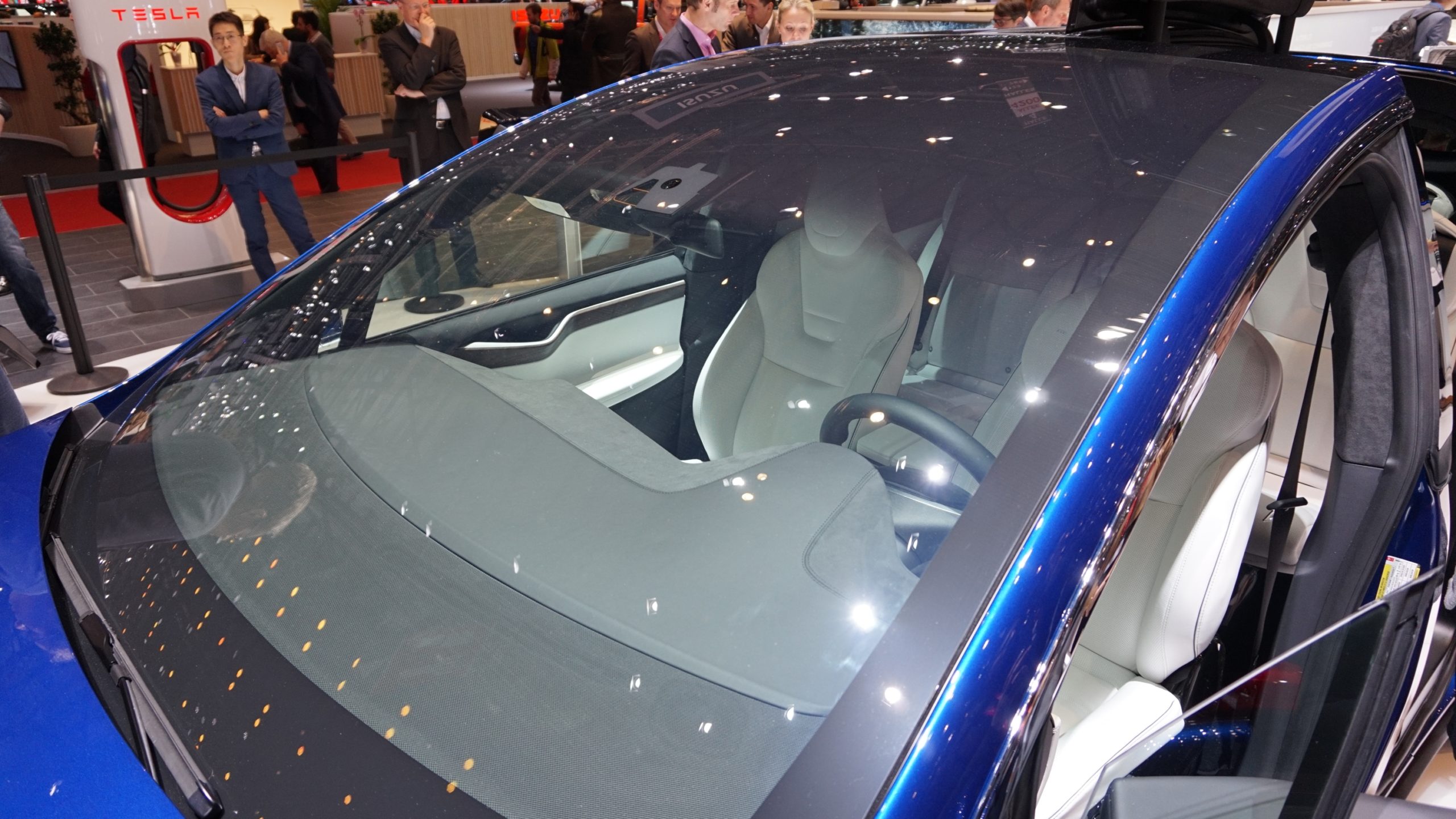 WATCH: A Lamborghini Aventador is no match for the Tesla Model X it seems