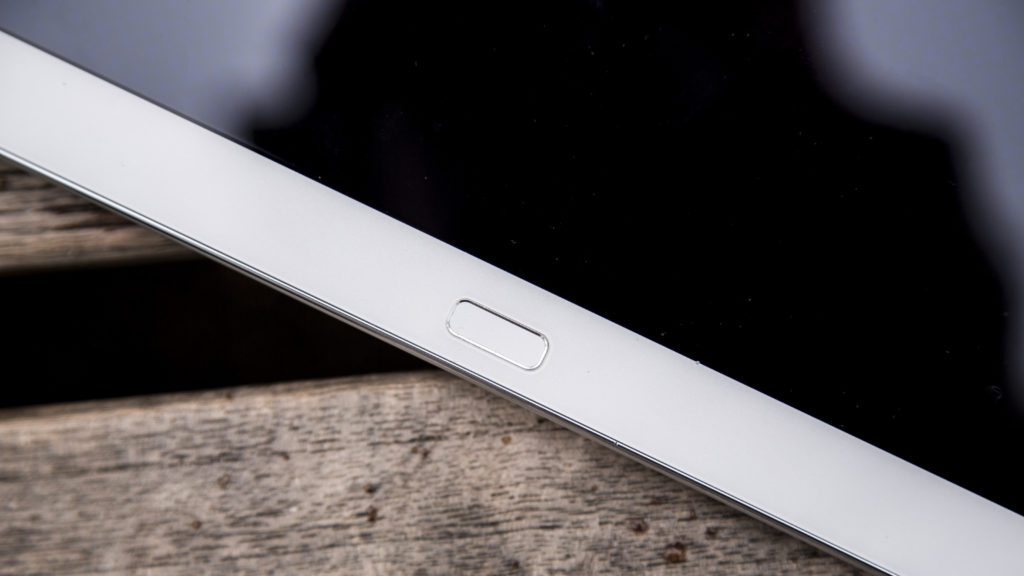 Huawei MediaPad M2 10 review: A mid-range tablet that struggles to find ...