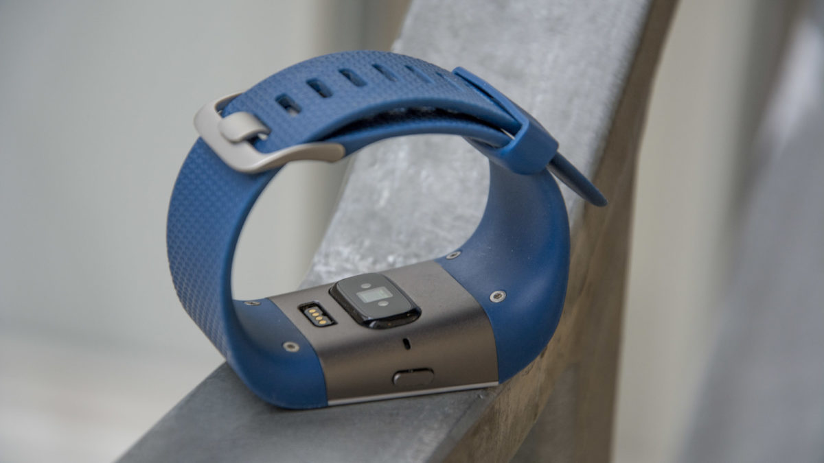 Fitbit Surge review: The most expensive Fitbit, but not the prettiest