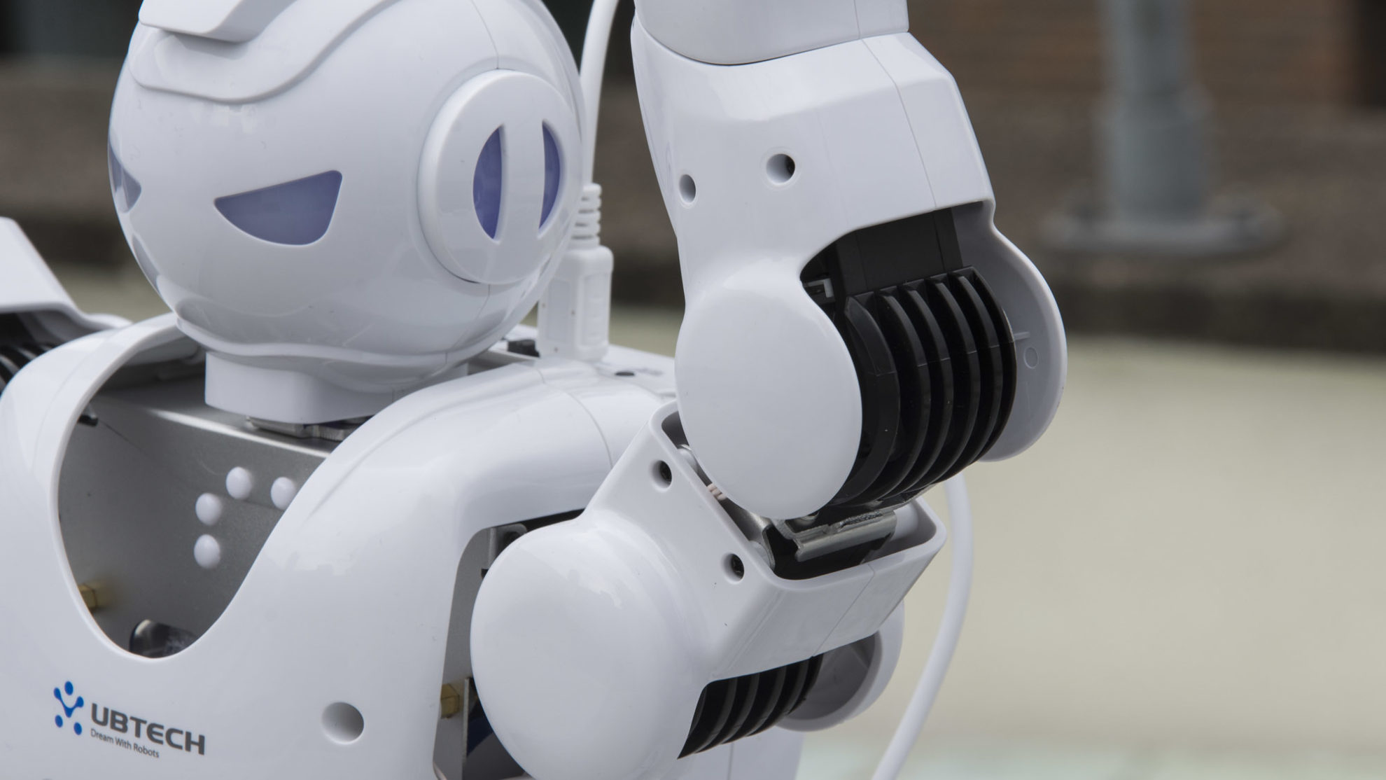 UBTech Alpha 1S review: A £400 robot that’s literally all-singing and ...