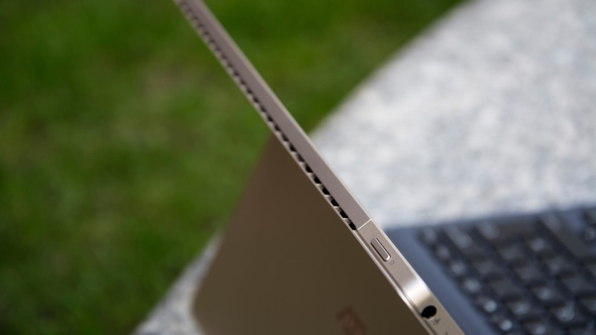 Asus Transformer 3 Pro review: Playing the Surface Pro 4 at its own game