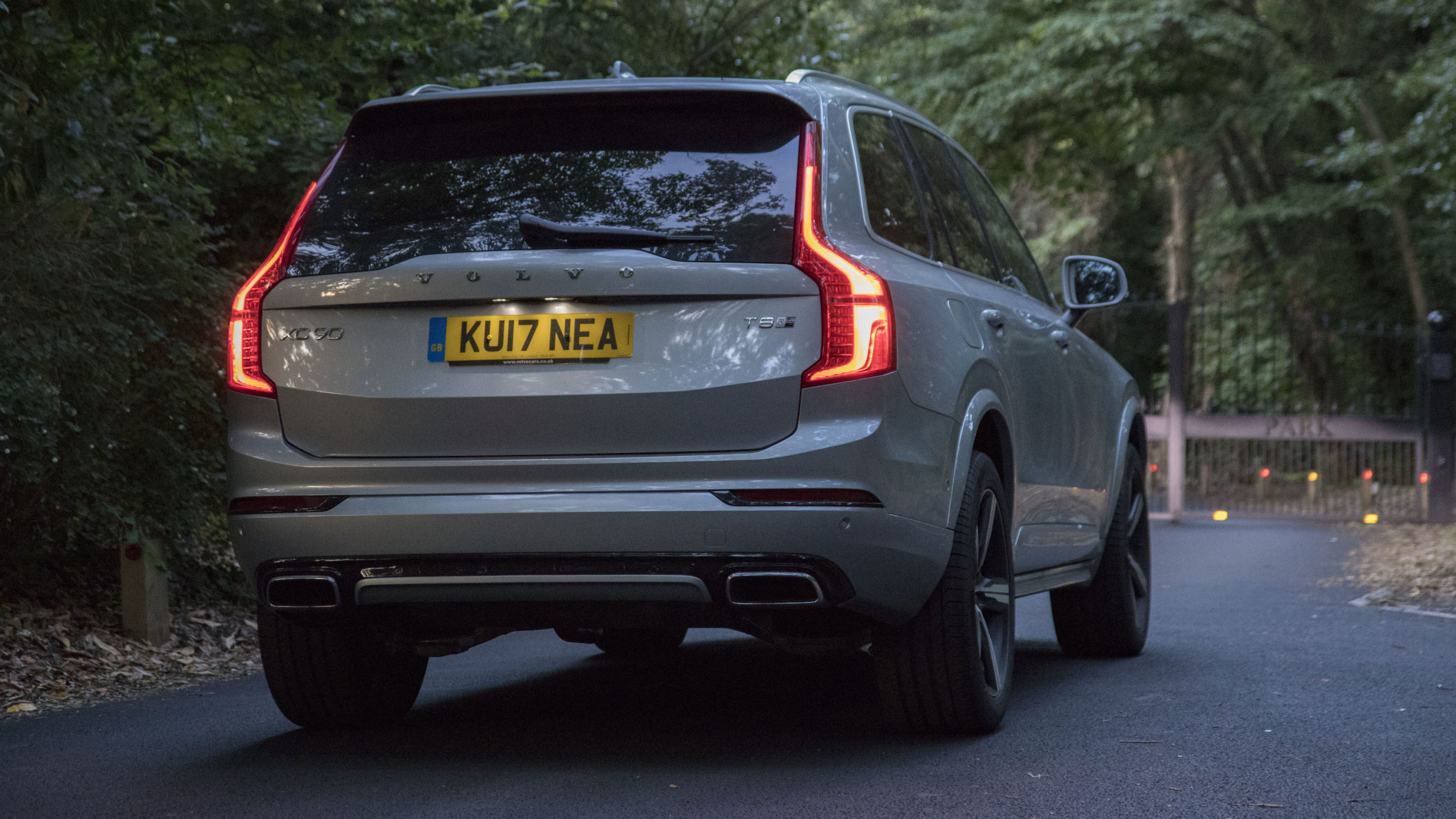 Volvo XC90 T8 R Design (2017) review: The most complete SUV on the road