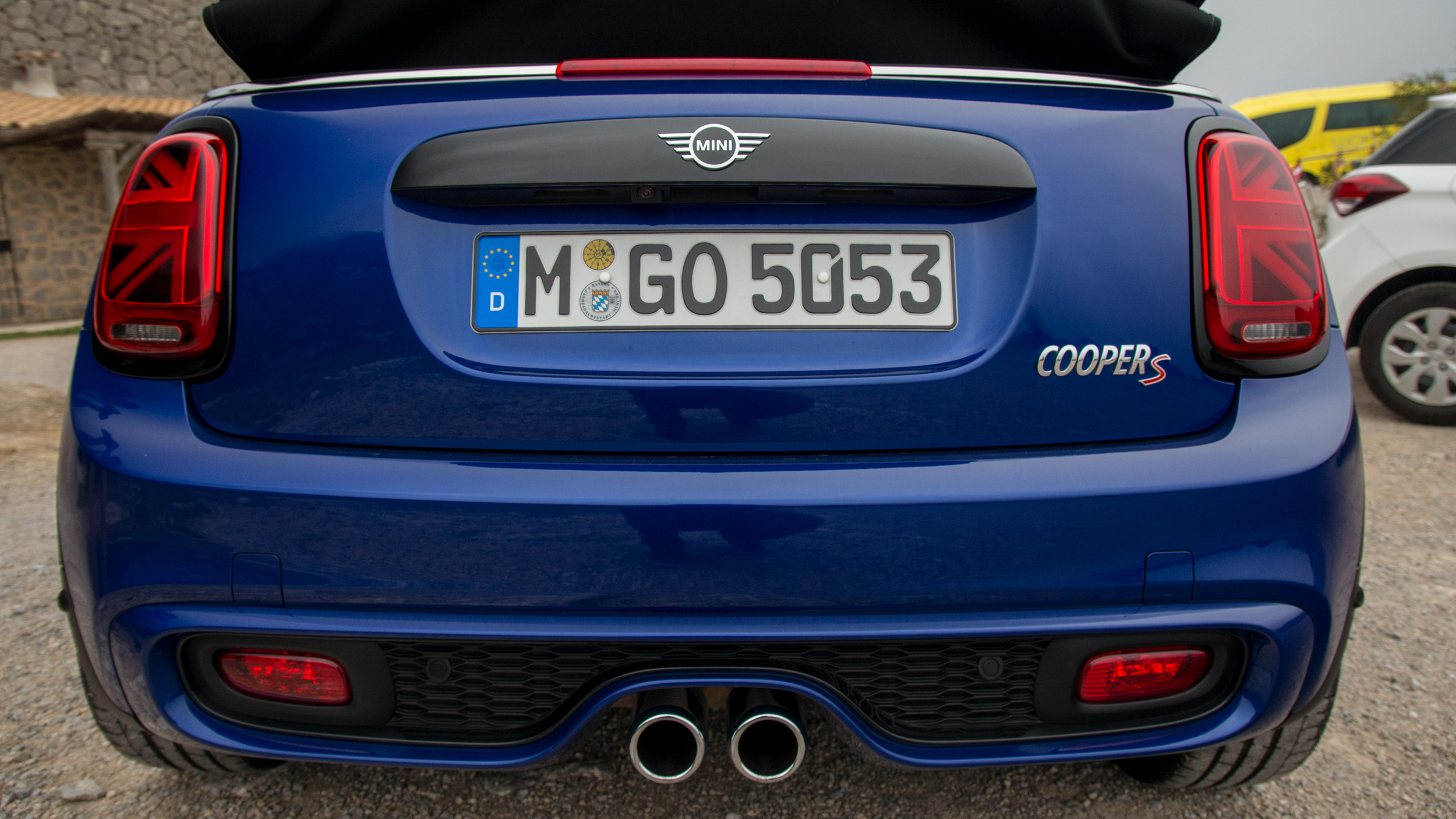 Mini 3-Door Hatch and Convertible (2018) review: A small car that’s big ...