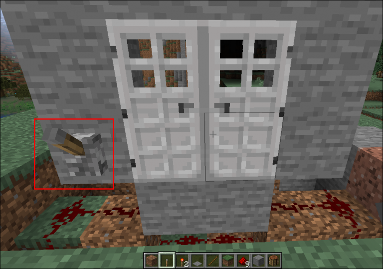 How to Open an Iron Door in Minecraft