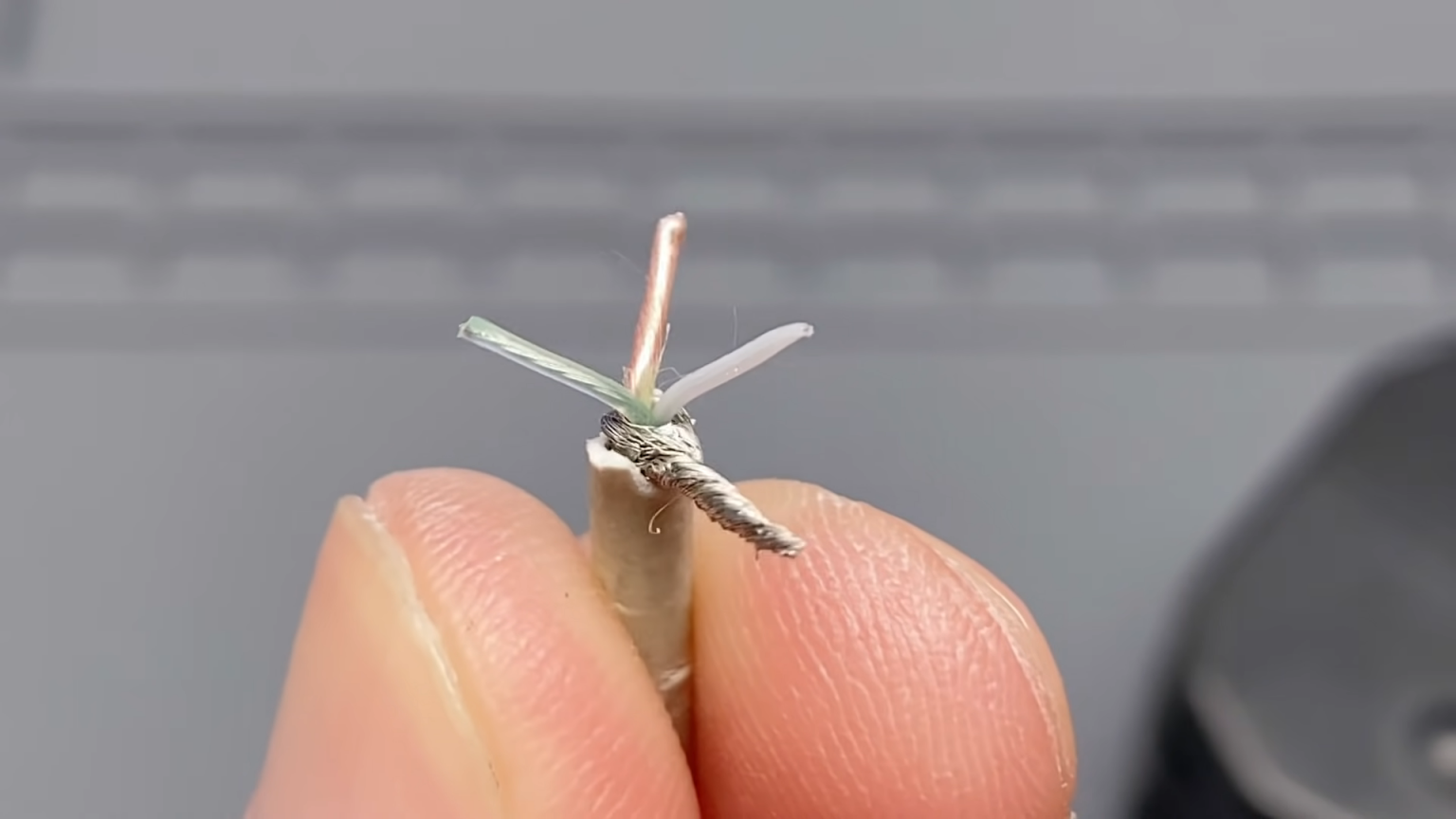 How to Fix a Charger Cord That Won't Charge Any More