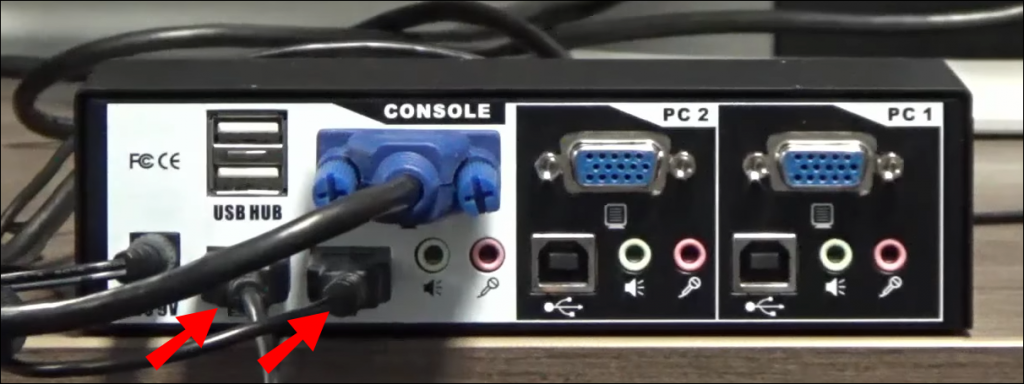 How to Use 2 Computers Within One Monitor