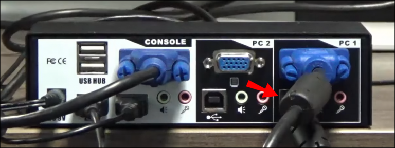 How to Use 2 Computers Within One Monitor