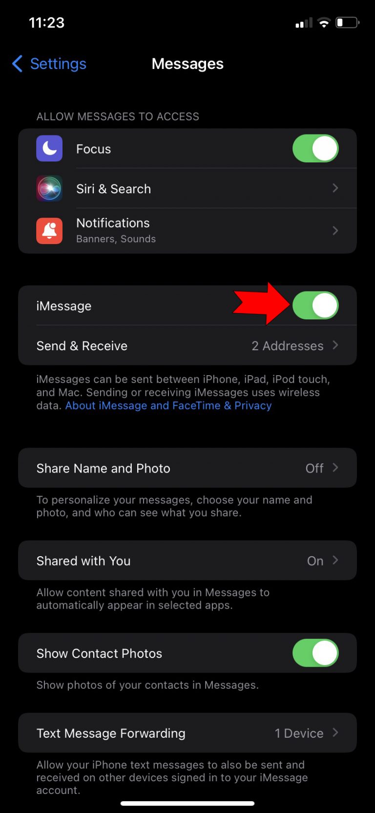 How to Reply to a Specific Message on an iPhone