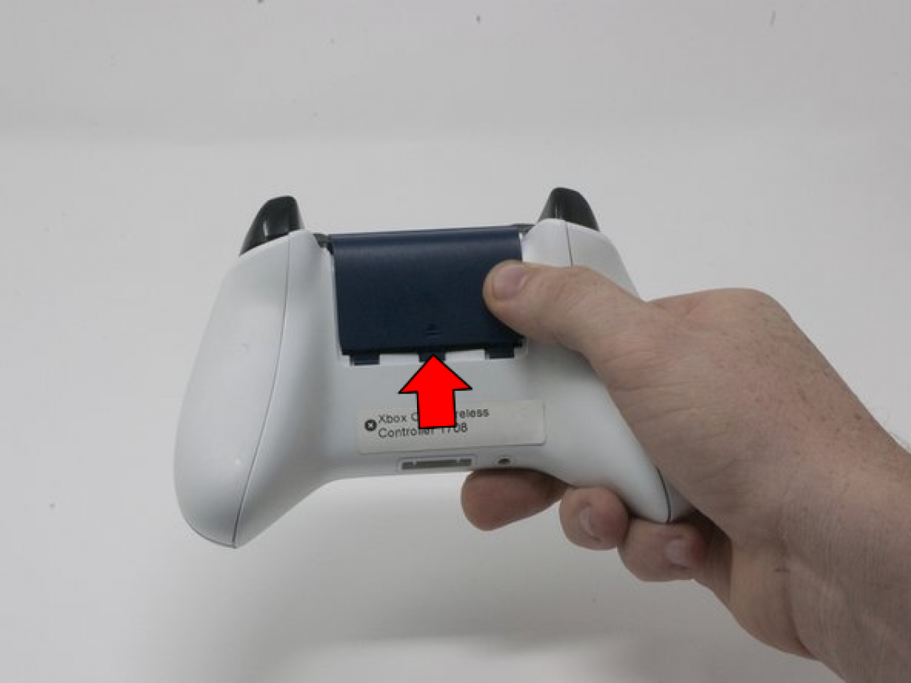 How To Diagnose & Fix an Xbox Controller Not Charging