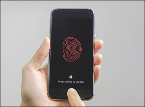 How To Backup an iPhone With a Broken Screen