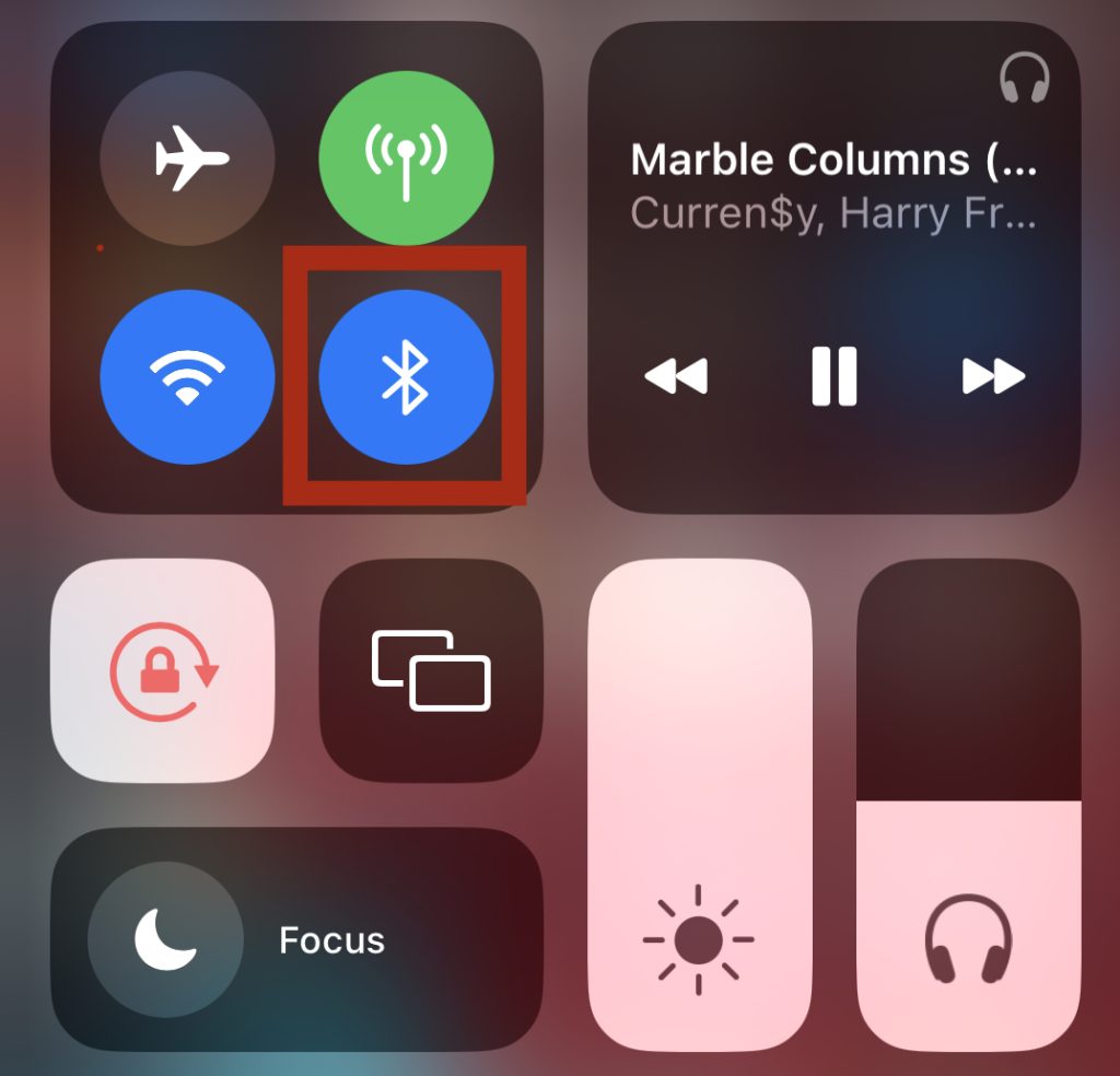 How to Transfer Photos from an iPhone to a Computer