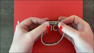 How to Change Apple Watch Band