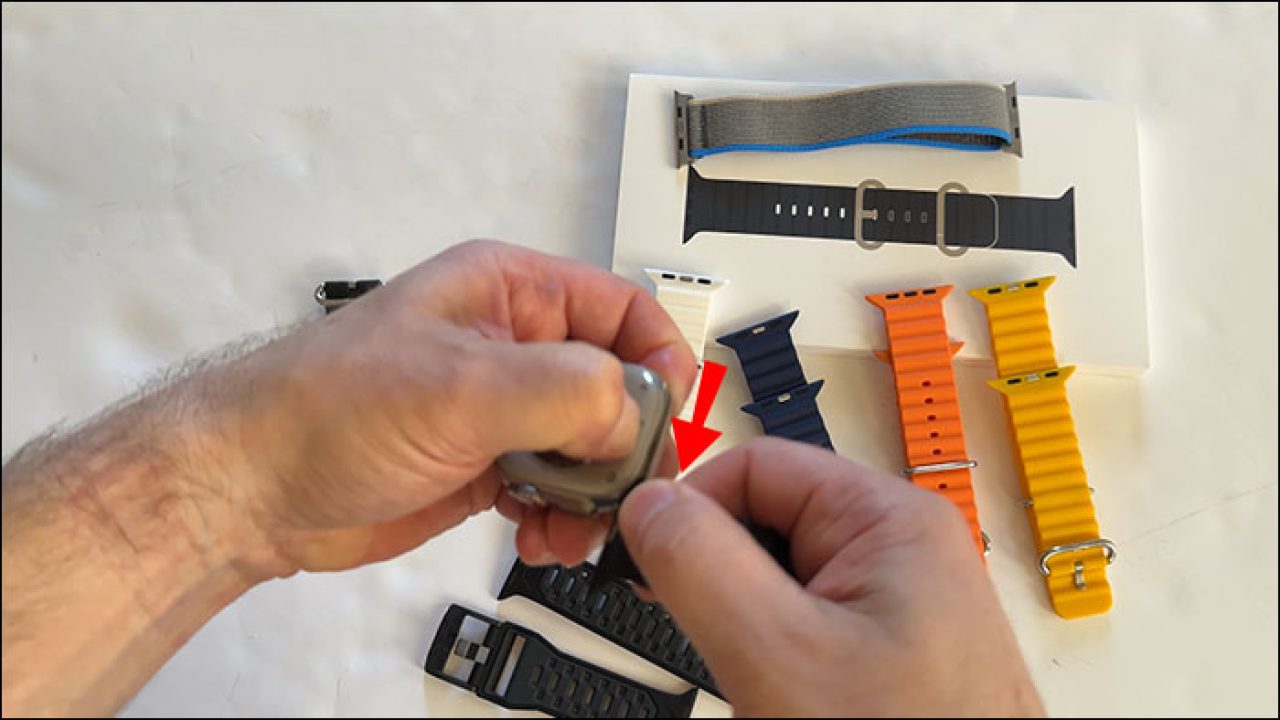 How to Remove an Apple Watch Band