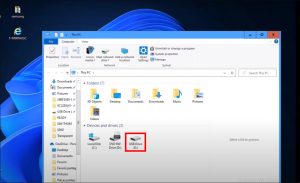 How to Update Your Samsung TV's Firmware Through USB